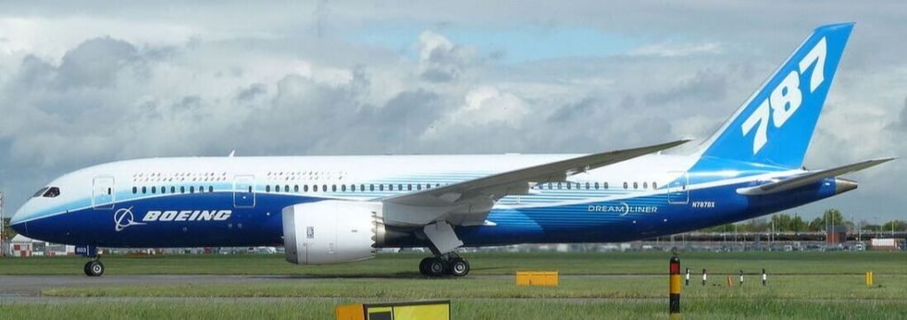 Boeing 787-8 1:400 Scale New Mould Sample - YESTERDAY'S AIRLINES